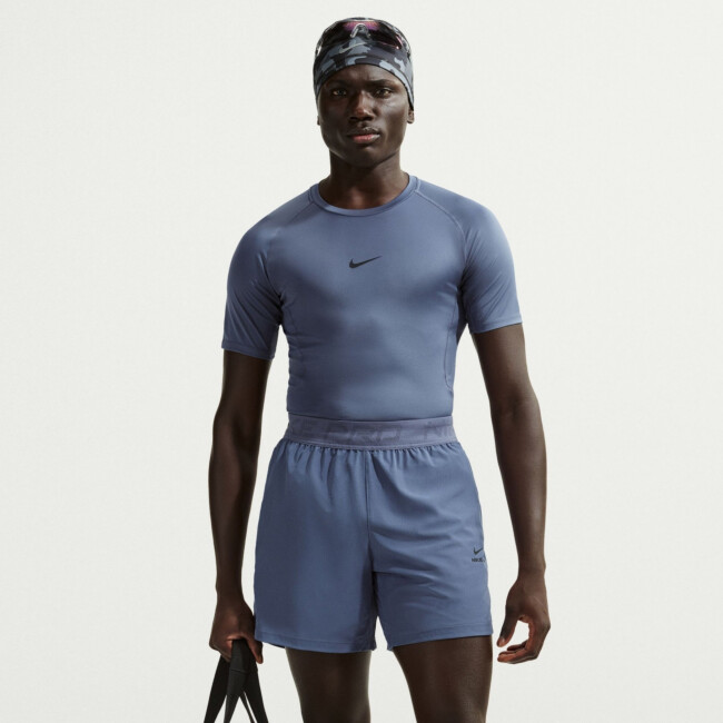 NIKE PRO DRI-FIT TIGHT SHORT-SLEEVE FITNESS TOP sporta apakšveļa