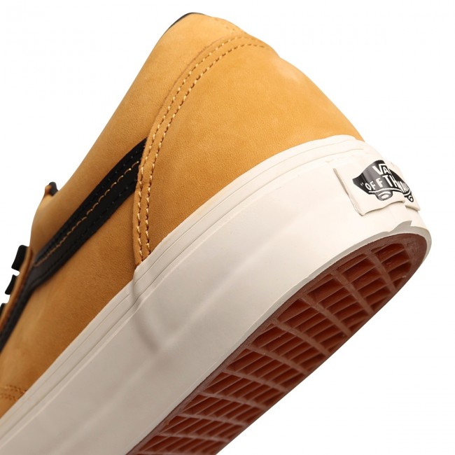 Vans men's nubuck old skool | Brīvā laika apavi | Pērc tiešsaistē ...